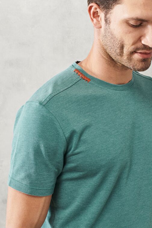 Erkek Yeşil Slim Fit Dar Kesim Bisiklet Yaka Pamuklu Tişört - 15036878 ...