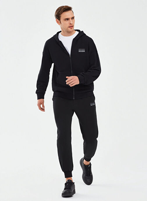 Skechers S232235-001 M Essential Jogger Siyah Regular Fit Erkek Eşofman ...