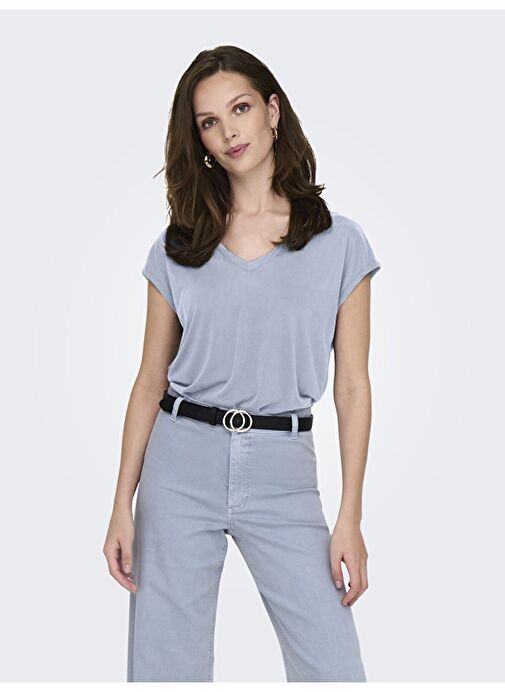 Only Kadın Regular Fit V Yaka Basic T-Shirt - 15326642 - 15394308 | Boyner